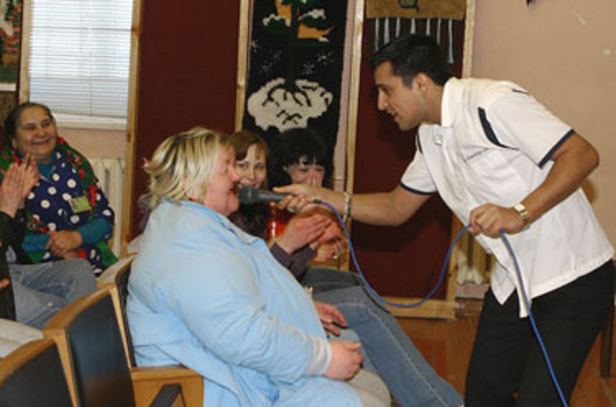 Radži - pataisos namų scenoje - Delfi veidai