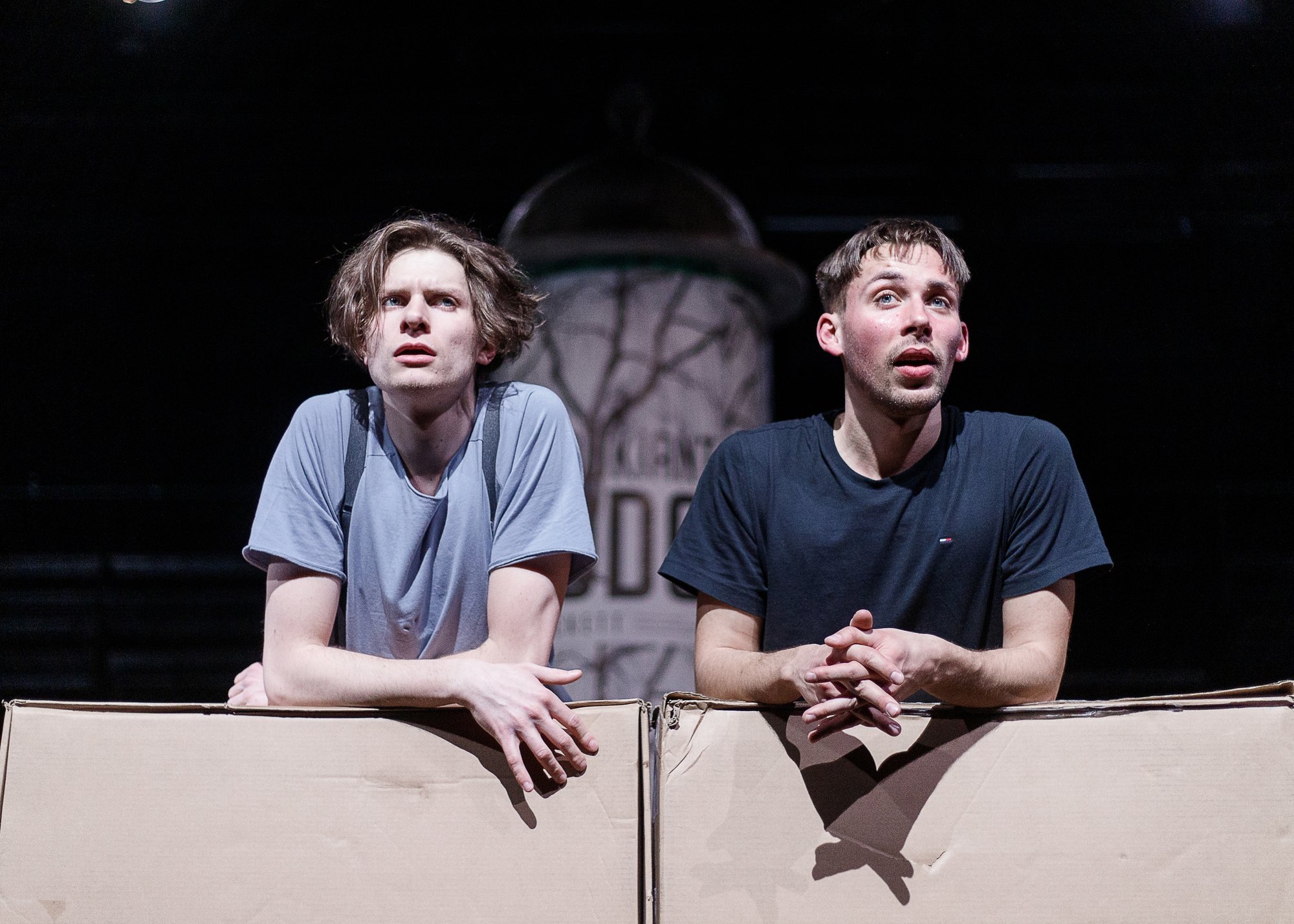 Nauja Gintaro Varno premjera – apie gelbėjimąsi nuo absurdiško pasaulio ...