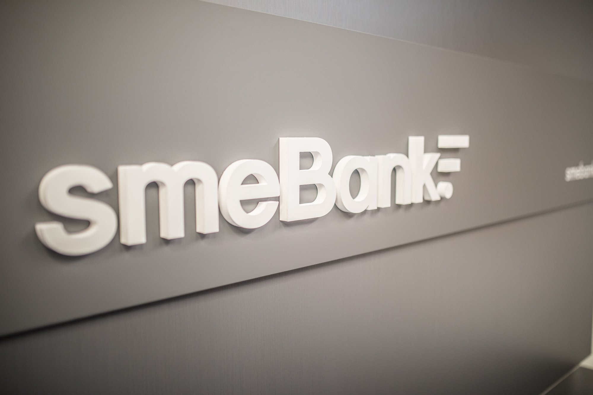 „SME Bank“ skirta 170 tūkst. eurų bauda ir įspėjimas - Delfi verslas