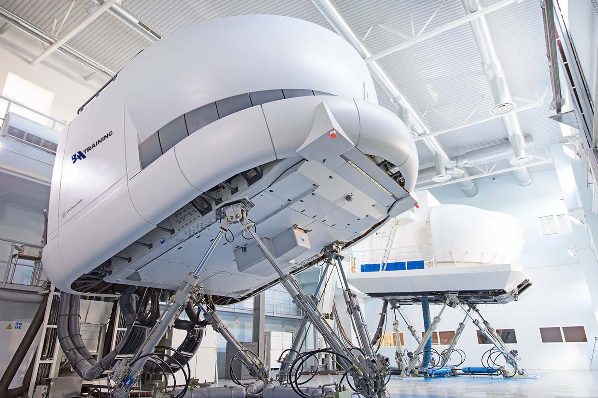 „BAA Training“ atnaujino savo logotipą - Delfi