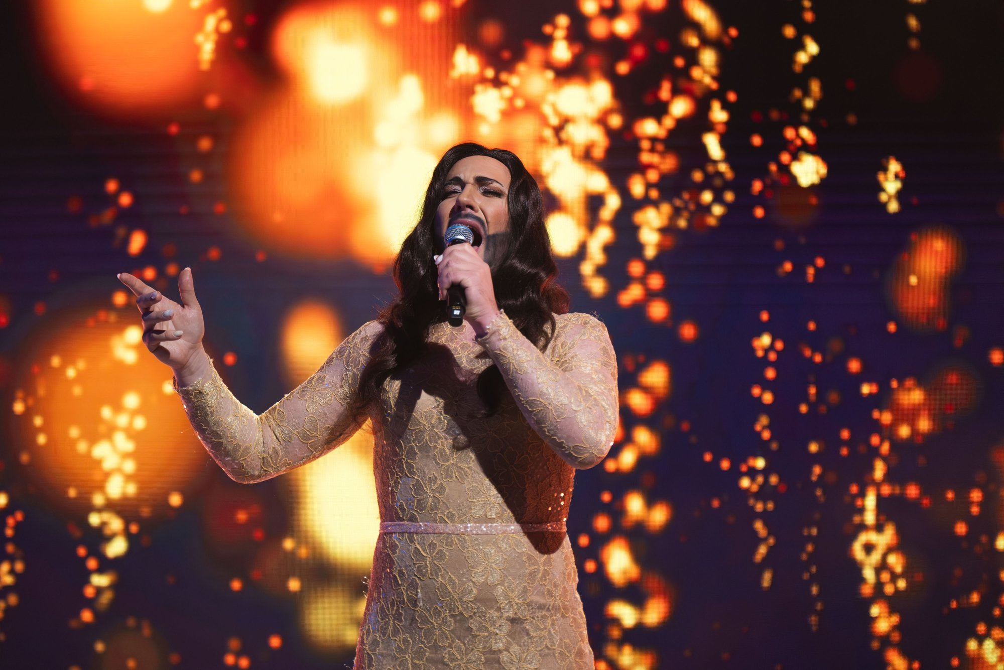 Garsus Lietuvos operos solistas tapo Conchita Wurst: ar atpažinsite ...