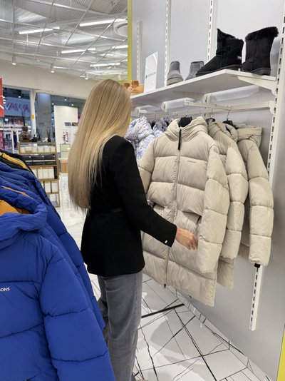 Vieną striukę, tinkančią visiems laisvalaikio poreikiams, rasite ...