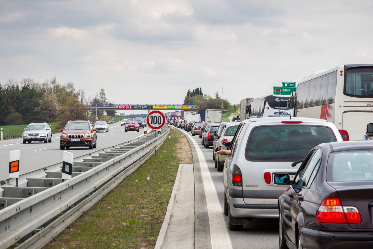 Čekija vienoje automagistralių didina leistiną greitį – bus didžiausias ...