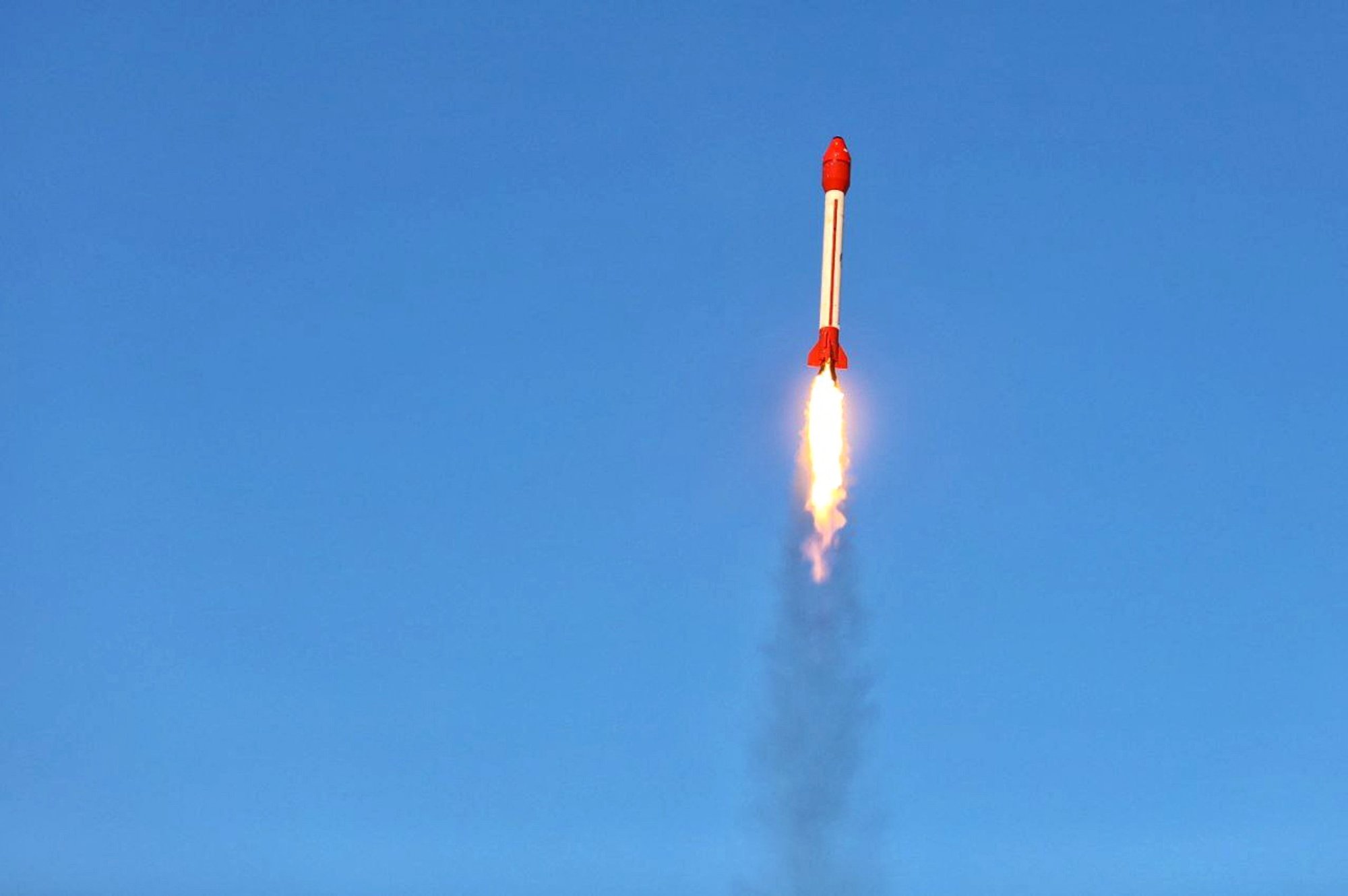 Paleistos raketos, nutaikytos į Bagdado Žaliojoje zonoje esančią JAV ...