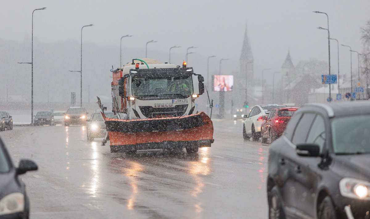 Įspėjimas kauniečiams: mieste prasidėjo lijundra - Delfi miestai