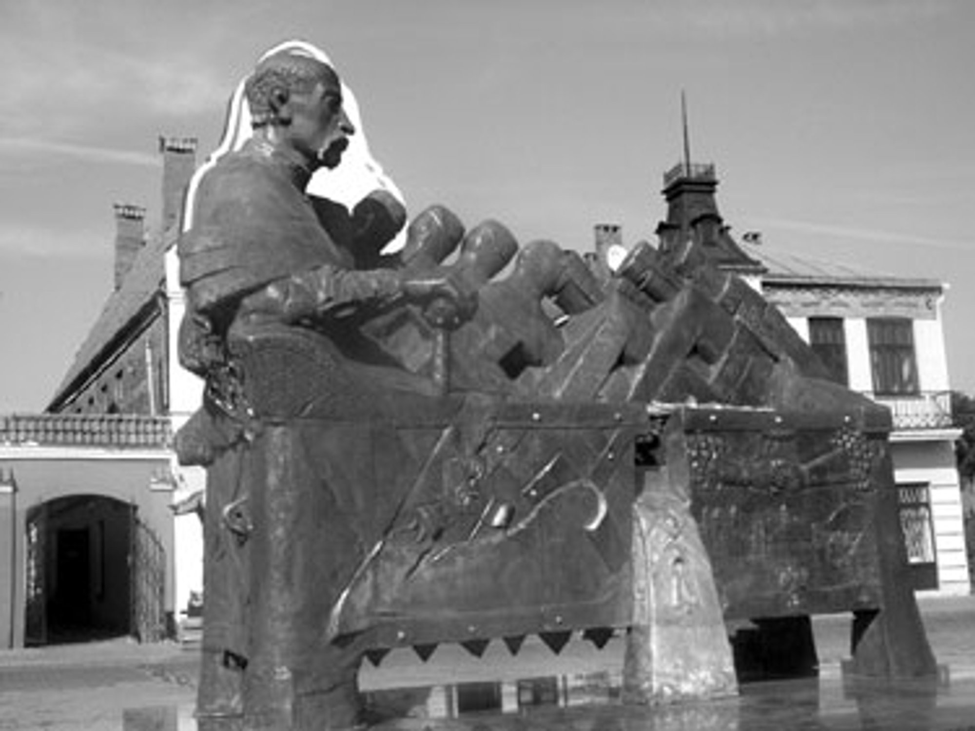 Kėdainiuose atidengtas paminklas J.Radvilai - Delfi kultūra