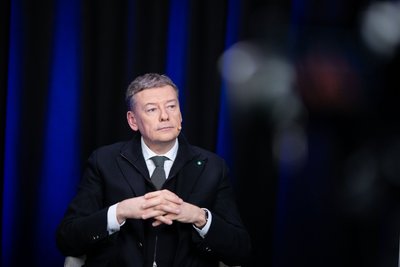 Skrydis į Londono Sitį nutraukiamas, iš verslo – kritika - Delfi verslas