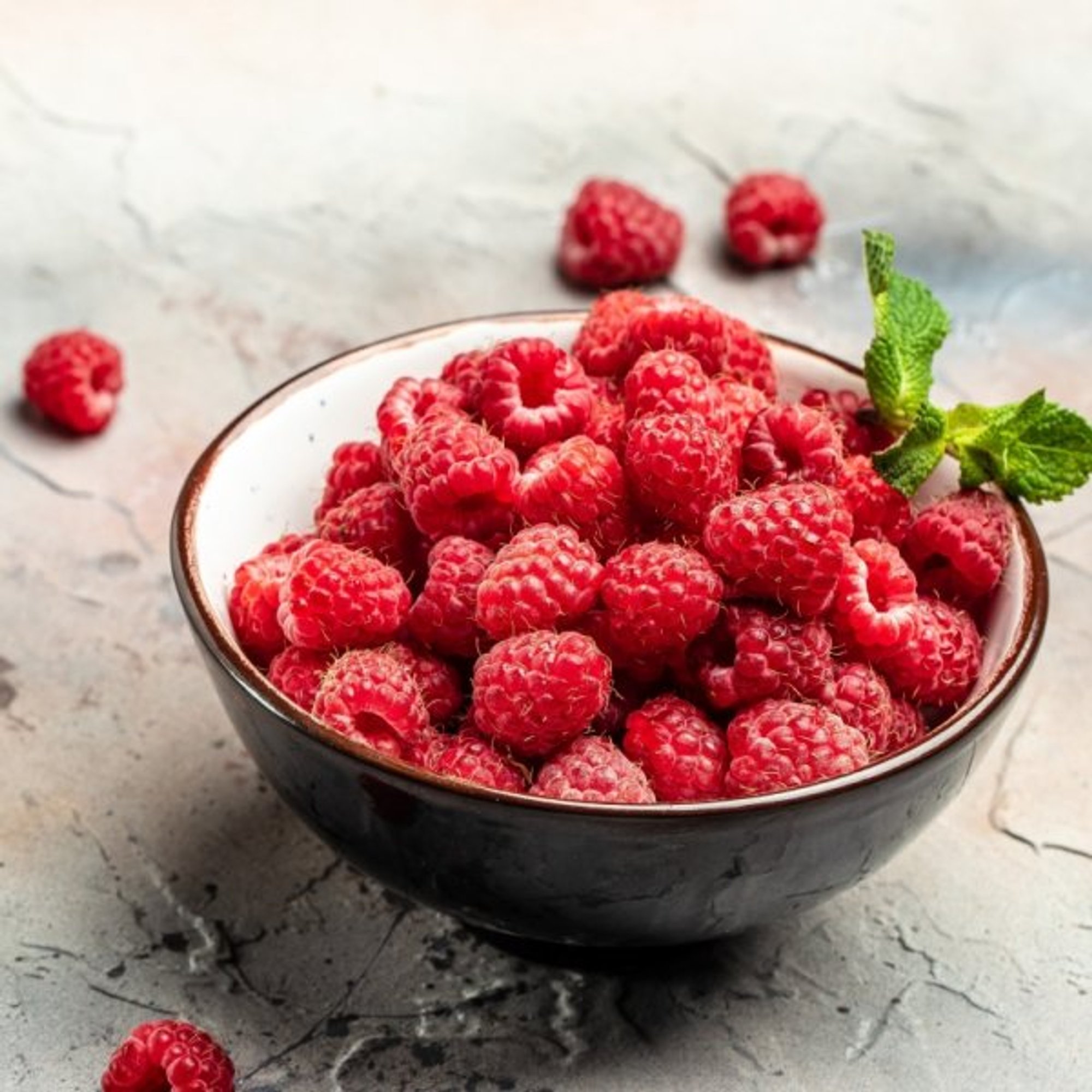 Kaip tinkamai auginti avietes: būtinas mulčiavimas - Delfi vasara