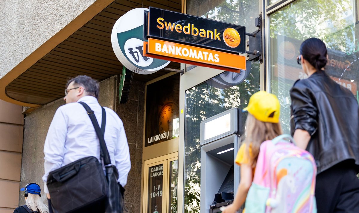 Swedbank меняет условия и цены на некоторые услуги - Delfi RU