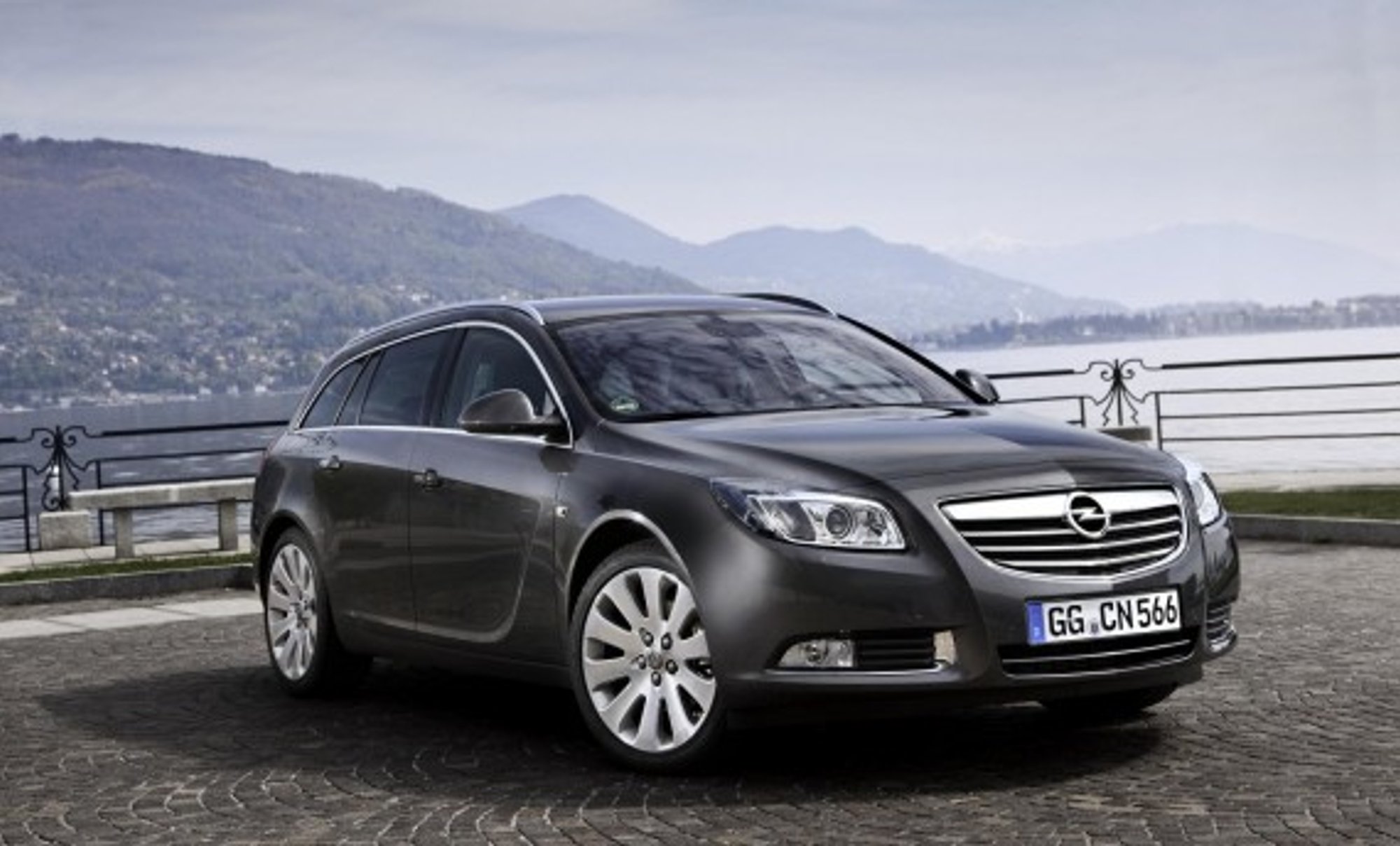 „Opel Insignia”: dyzelinė ir varoma visais ratais - Delfi auto