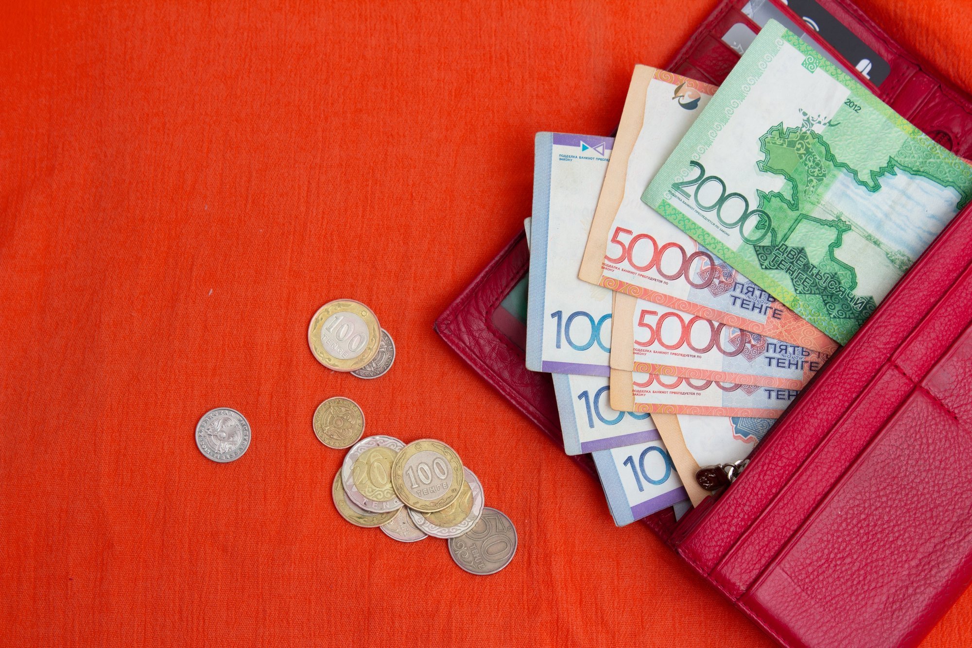 Rublio nuostoliai išgąsdino net mažiausiai pažeidžiamą Rusijos kaimynę ...