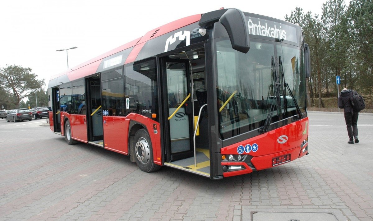 Известно, как будет в столице курсировать транспорт на Йонинес - Delfi RU