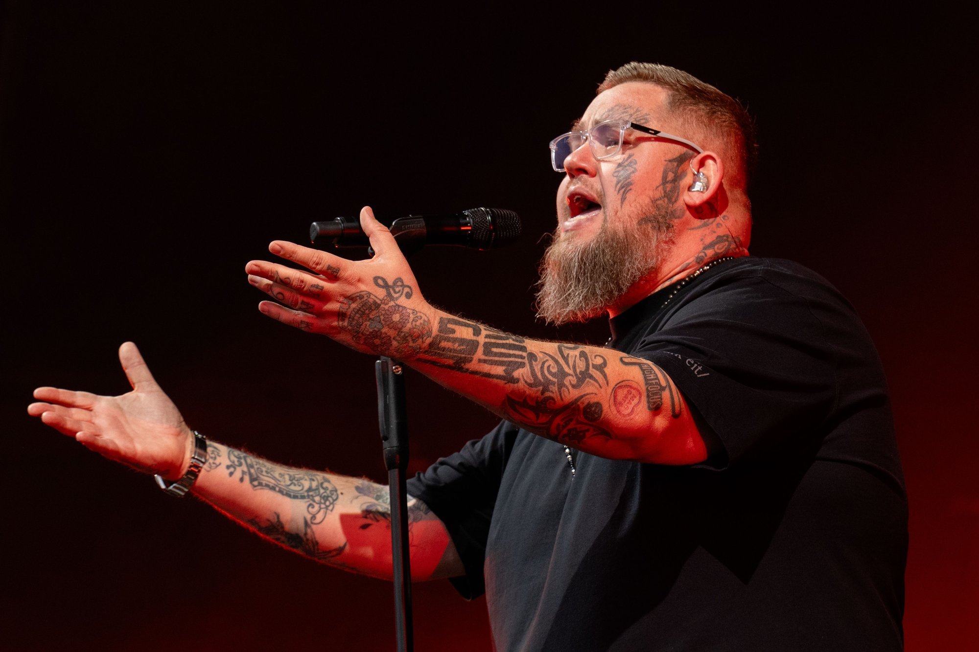 Koncertą Kaune dėl ligos atšaukęs Rag’n’Bone Man nepamiršta Lietuvos ...