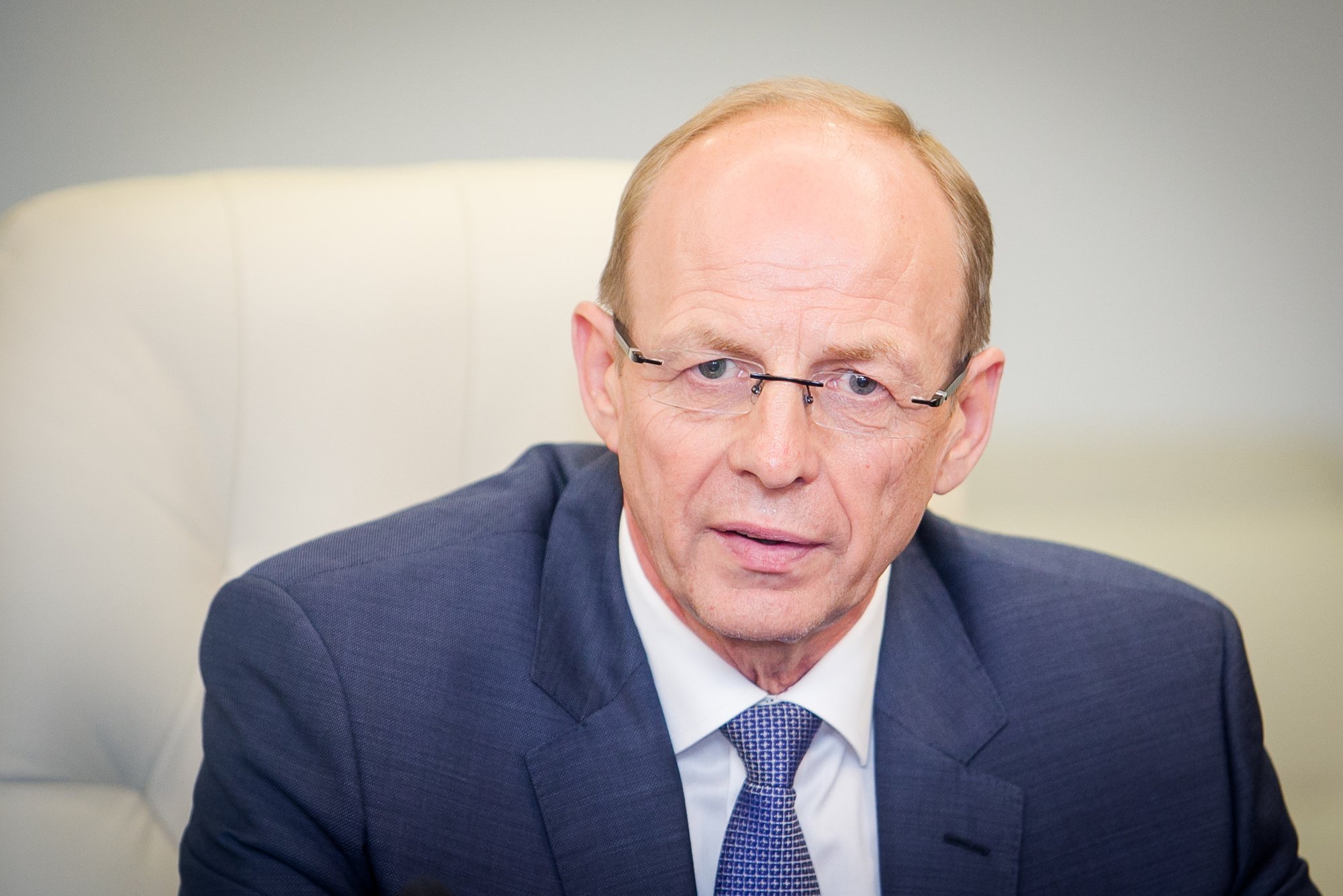 Milius sako, kad STT įtarimai jam visada kėlė juoką - Delfi