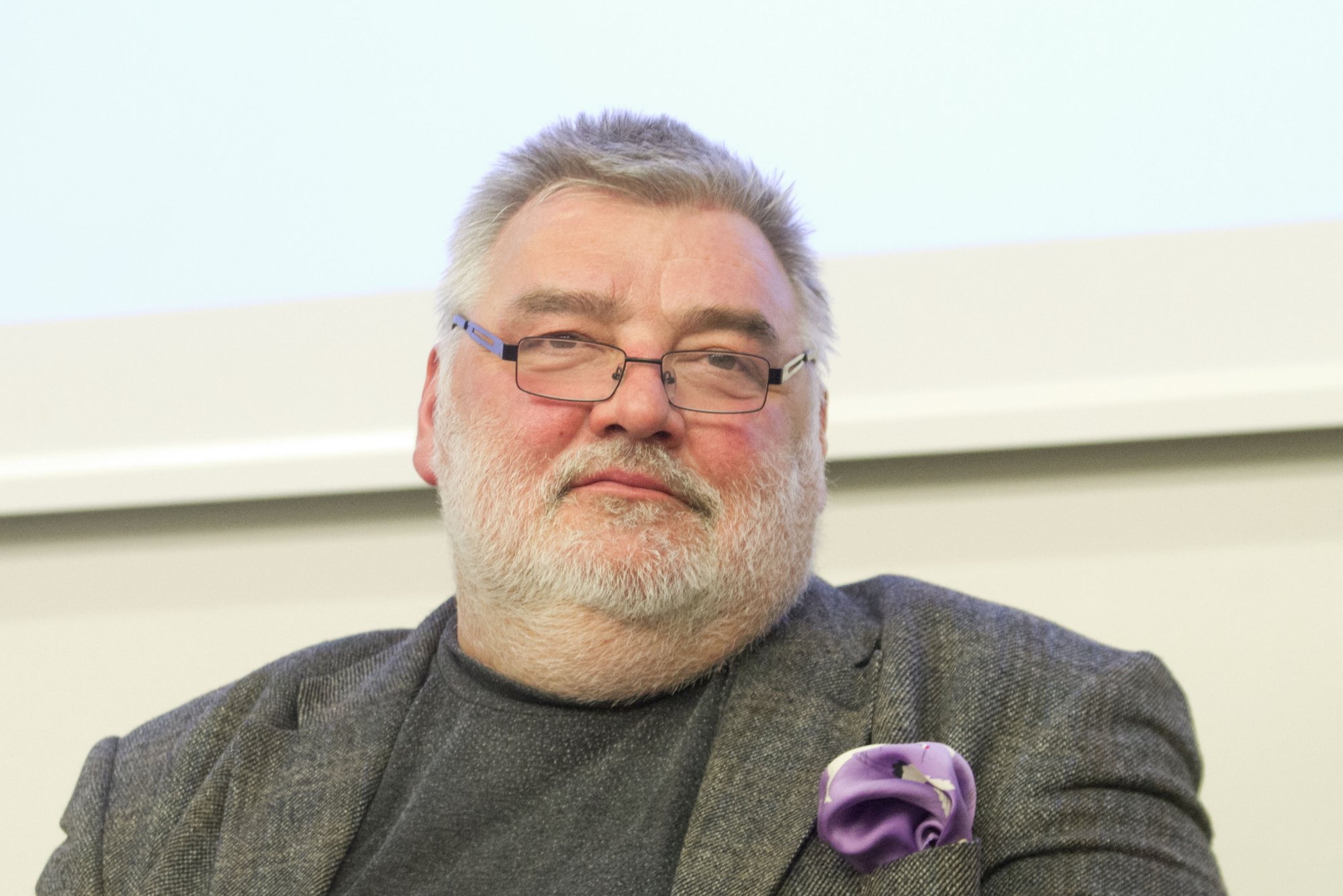 Televizija išdavė, kas pakeis negaluojantį A.Bumblauską - Delfi veidai